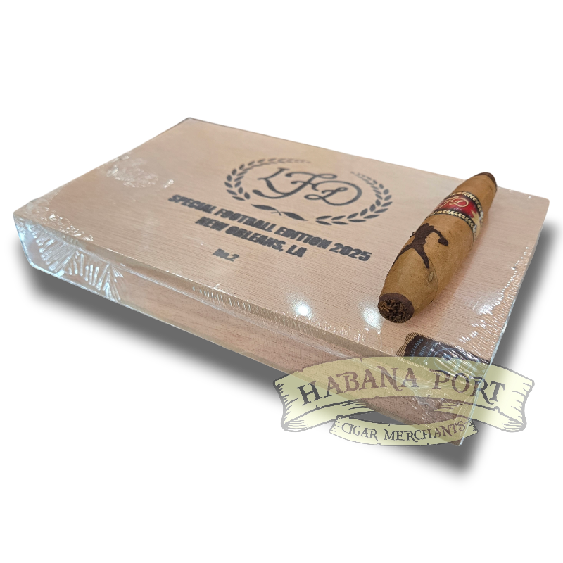 La Flor Dominicana Special Football Edition NOLA 2025 No. 2 4.5x50 ...